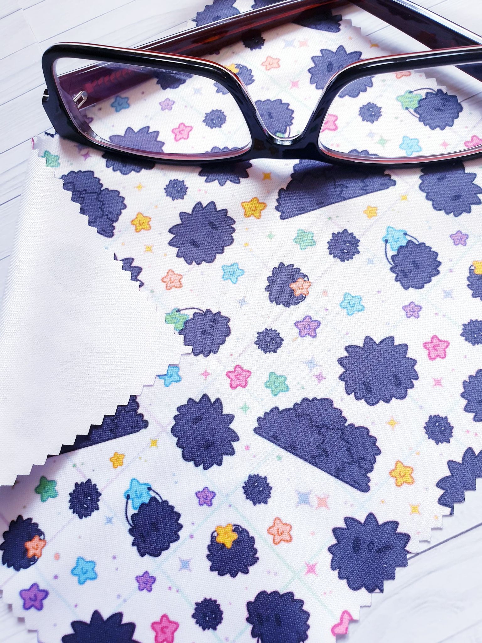 Soot - Lens Cleaning Cloth – Ellesdoodlebox